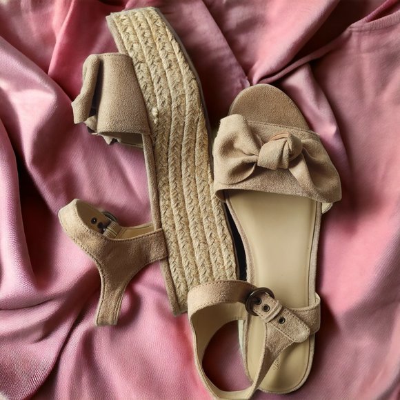 Universal Thread | Shoes | Universal Thread Platform Sandals | Poshmark